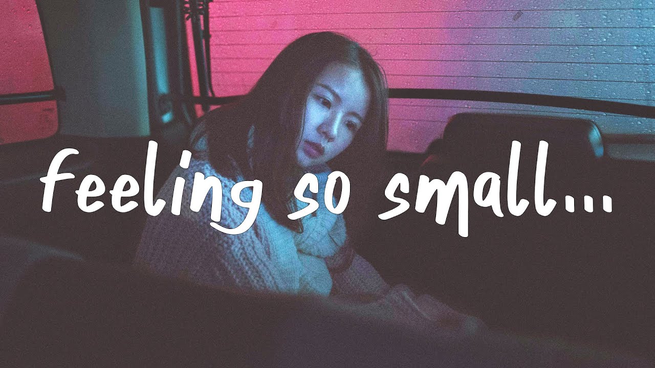 Lauren Spencer Smith - small (Lyrics) - YouTube