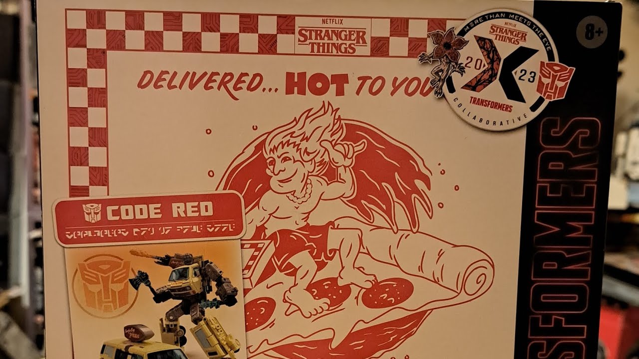 STRANGER THINGS X TRANSFORMS CODE RED TOY REVIEW. - YouTube