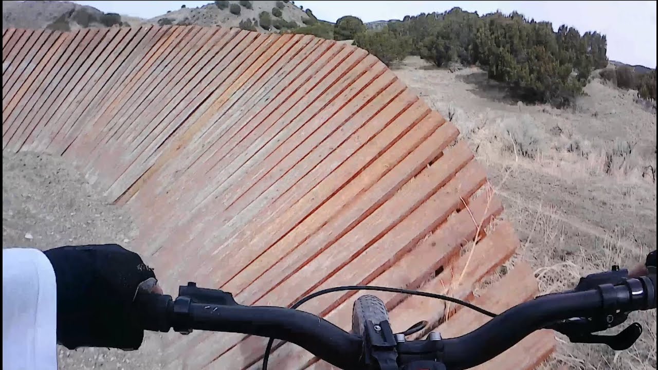 Small features at 7N bike ranch - small wall ride, hip jump, small ...