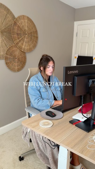WFH lunch break vlog #vlog #vlogger #dayinmylife #dailyvlog #wfh #workfromhome #lunch # ...