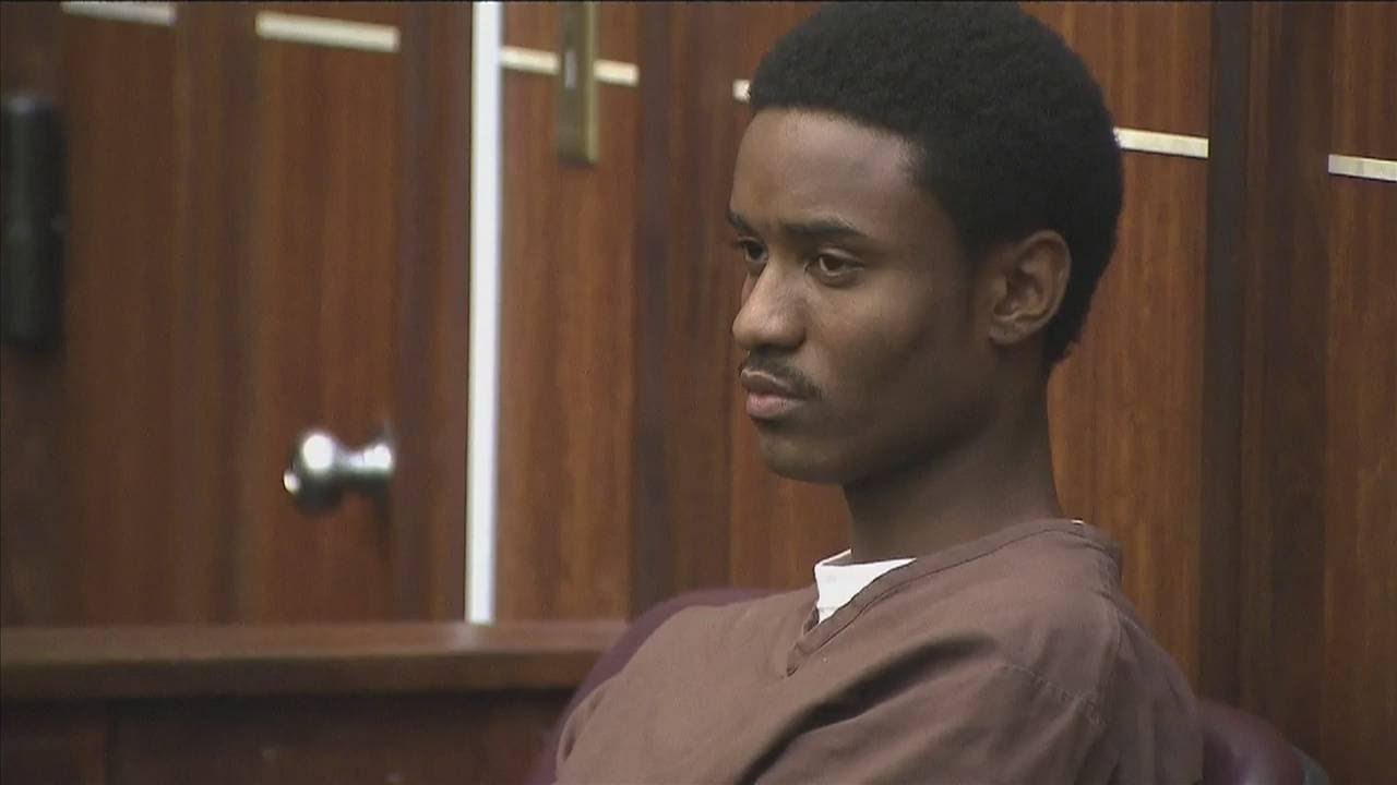 No decision made in bond hearing for DeAndre Charles - YouTube