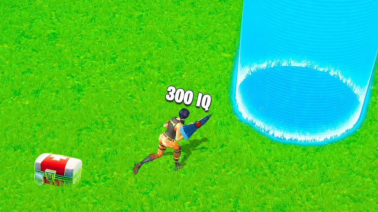 -10 IQ VS 300 IQ - YouTube