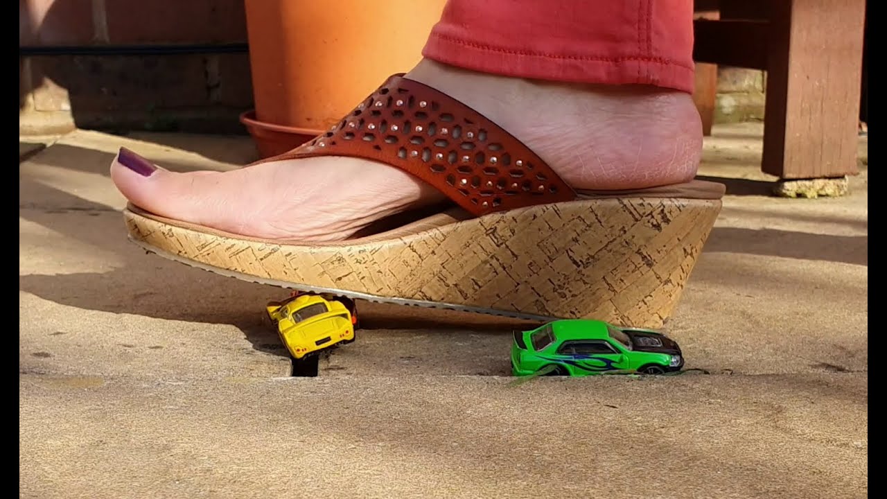 Toy Cars Crush Trample Walkover Crush Fetish Casual Brown Wedge Sandals ...