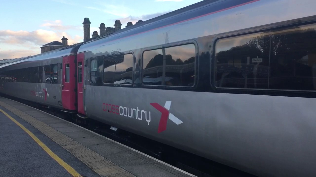 Cross Country HST Power Cars 43321+43384 At Sheffield From Plymouth To ...