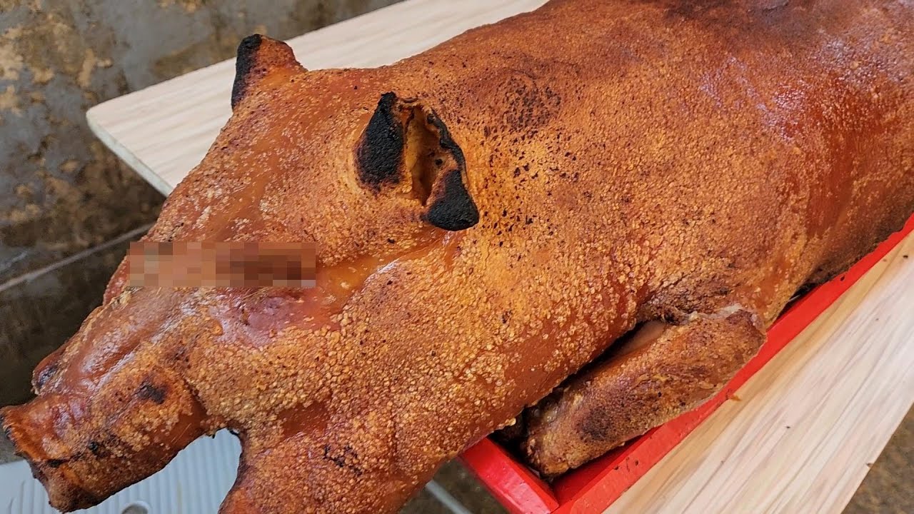Roast Pig，Crispy#RoastedDuck #StreetFood #SucklingPig #Hongkong # ...