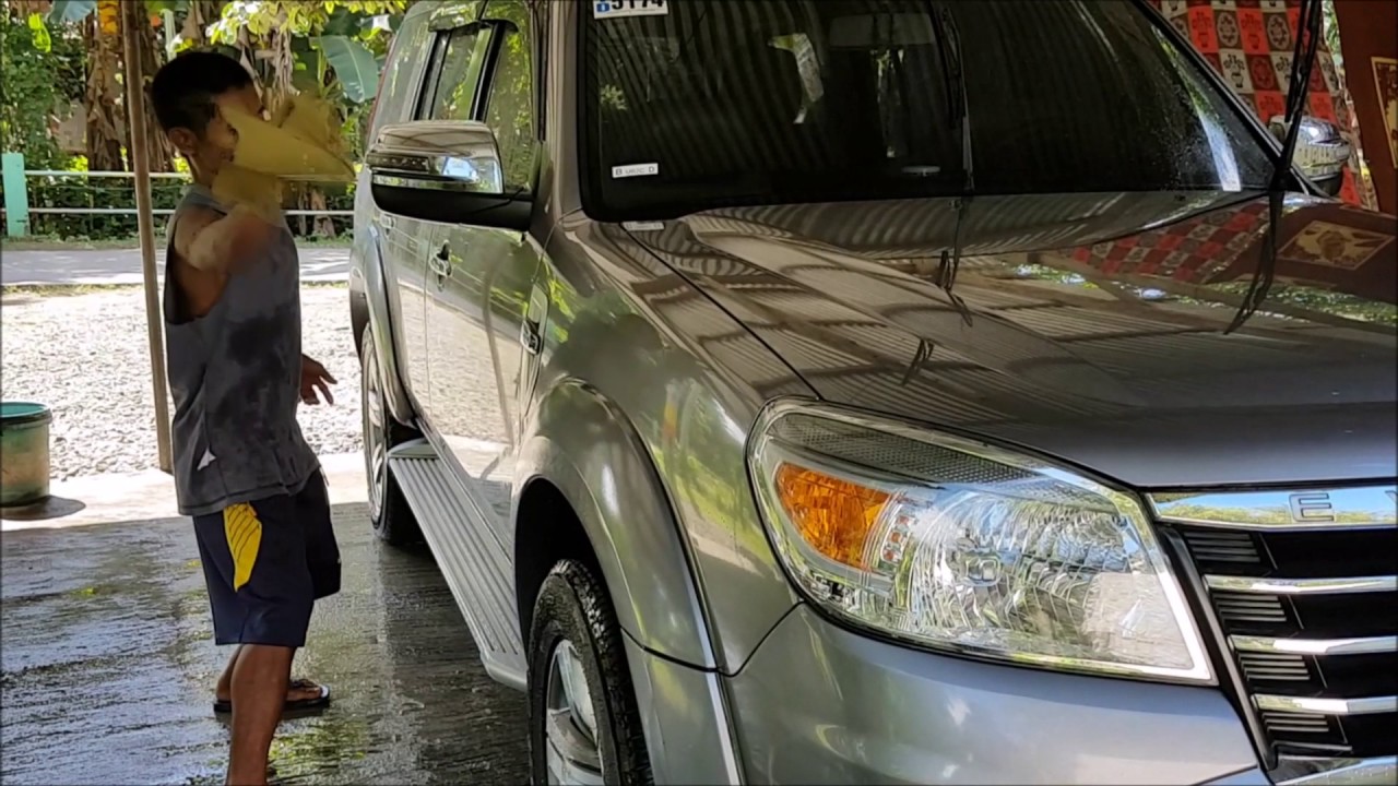 Very talented car wash boy in the Philippines - YouTube