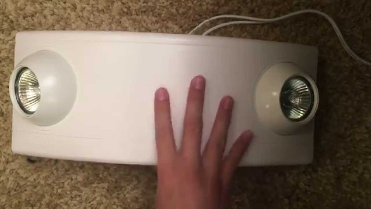 Review Of The Dual-Light LZ Emergency Light - YouTube