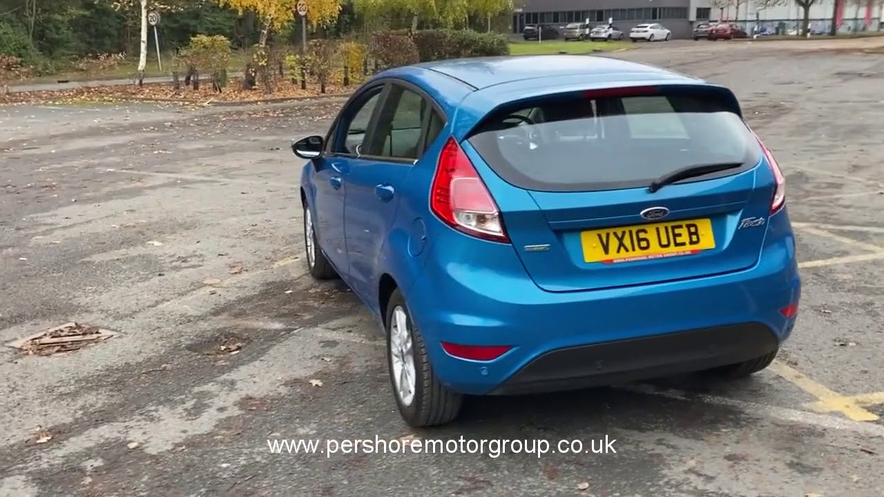 Closer Look - Ford Fiesta Zetec Turbo - YouTube