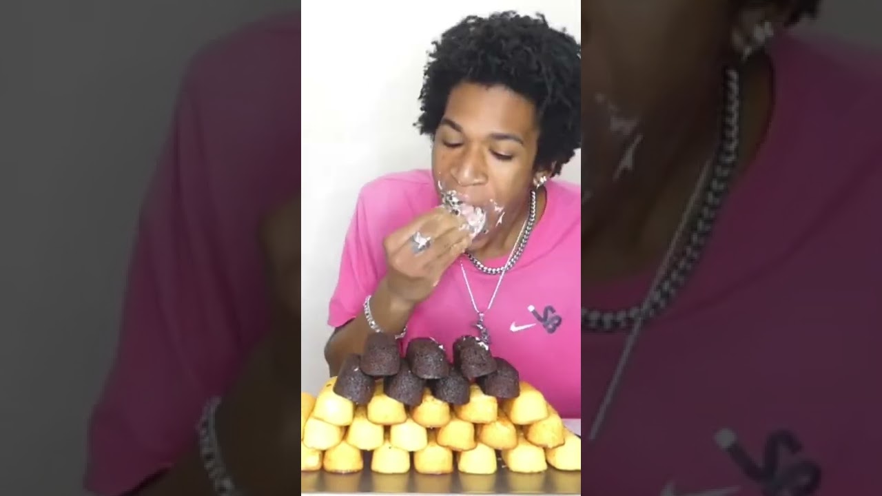 Itstkenny Eats 30 Twinkies FAST - YouTube
