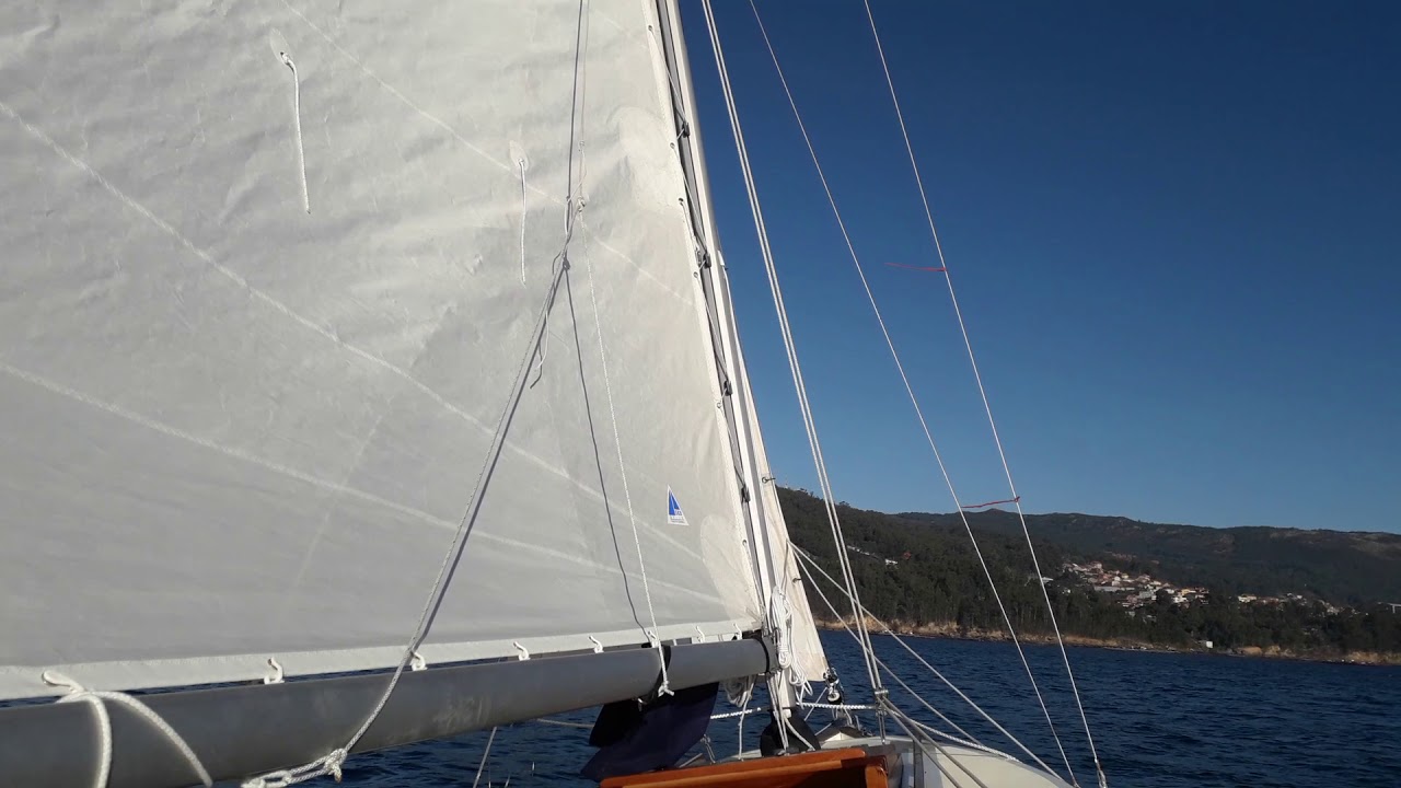 Setting the topsail - YouTube