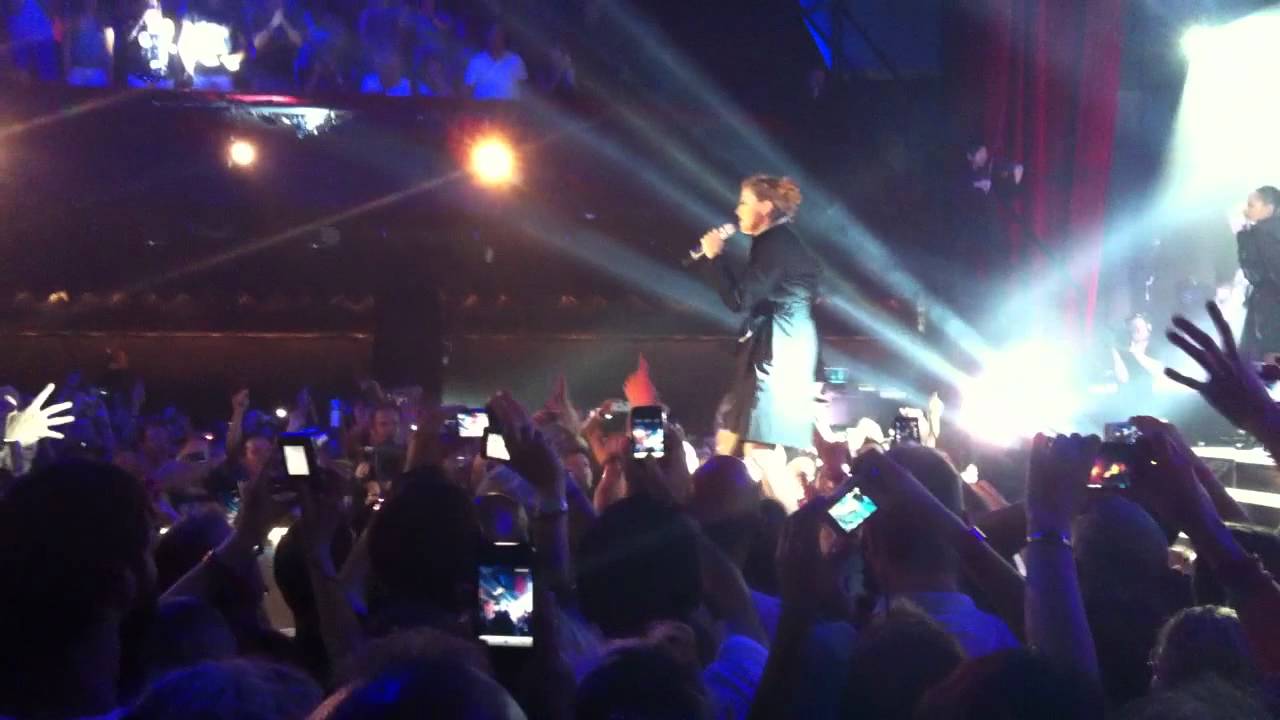 Beautiful Killer - Madonna live in Paris (26.7.2012) - YouTube