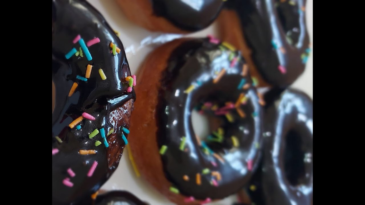 Homemade Glazed DONUTS | Lock-Down Cravings - YouTube