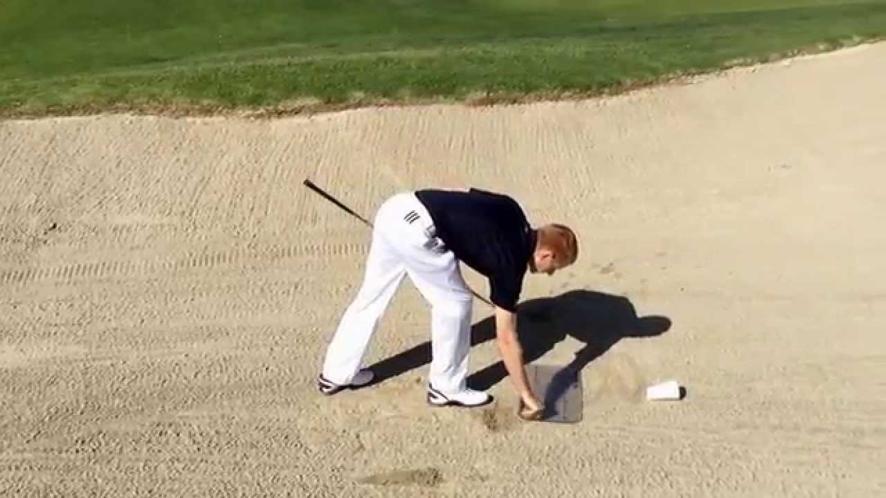 Bunker shot for beginners and those who are scared of sand shots. Golf ...