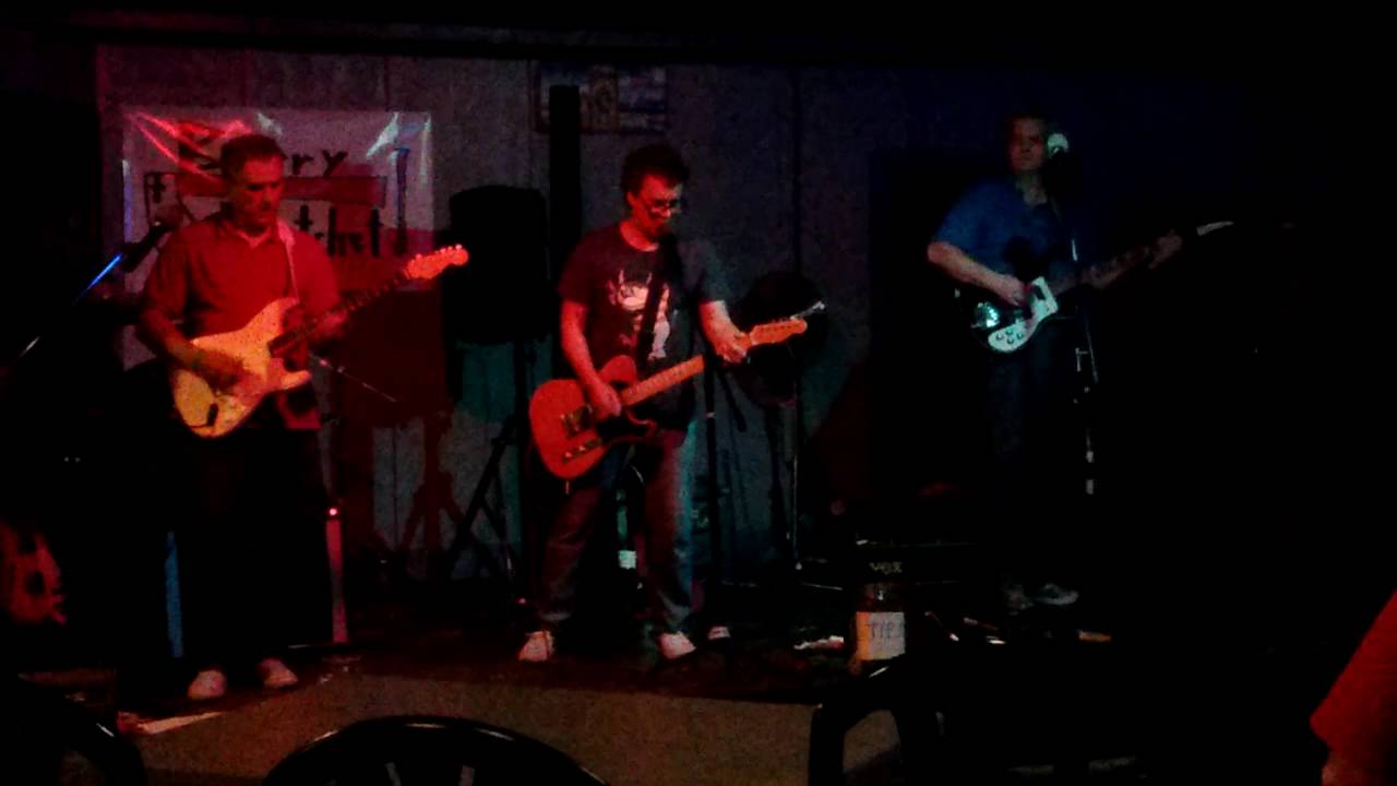 Barry the hatchet - YouTube