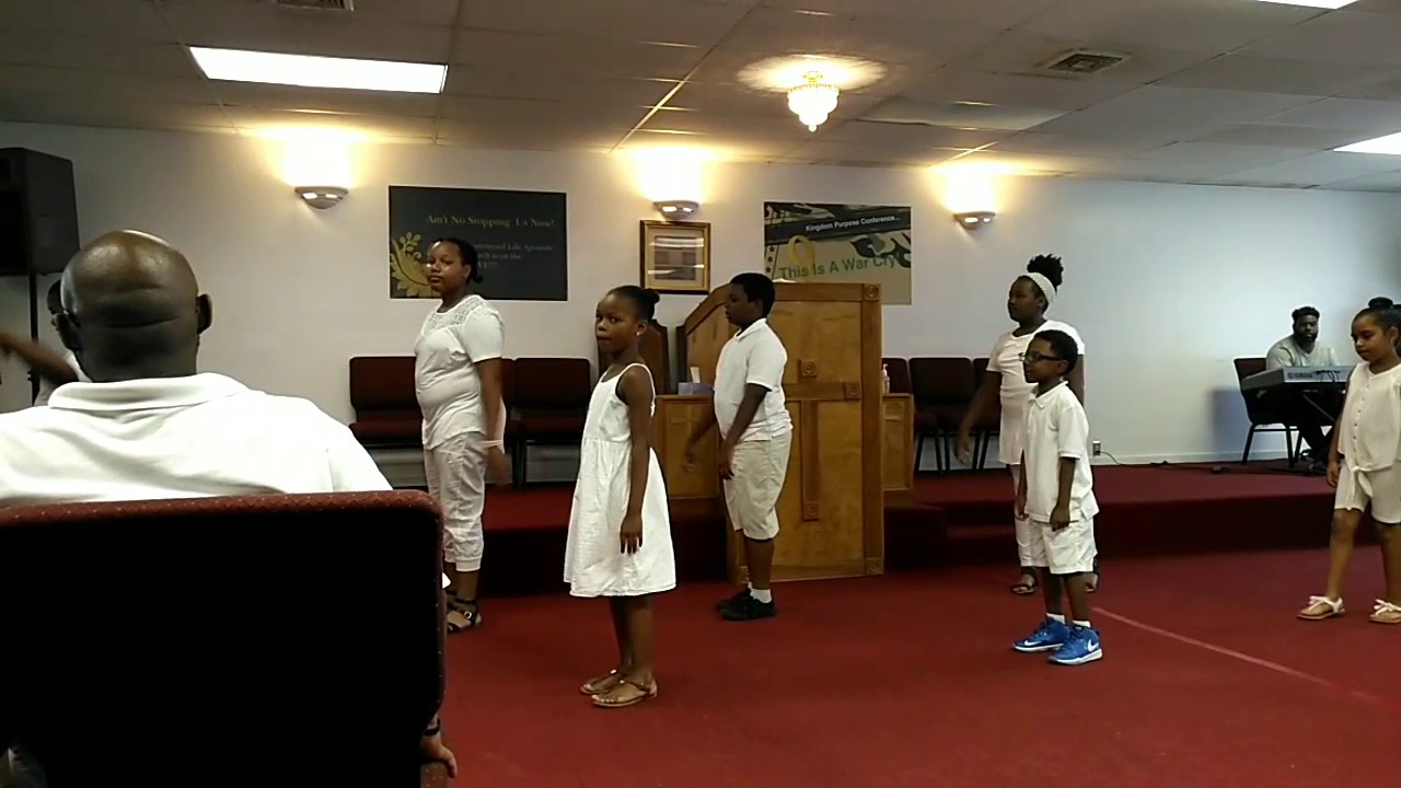 Kids in my church dancing - YouTube
