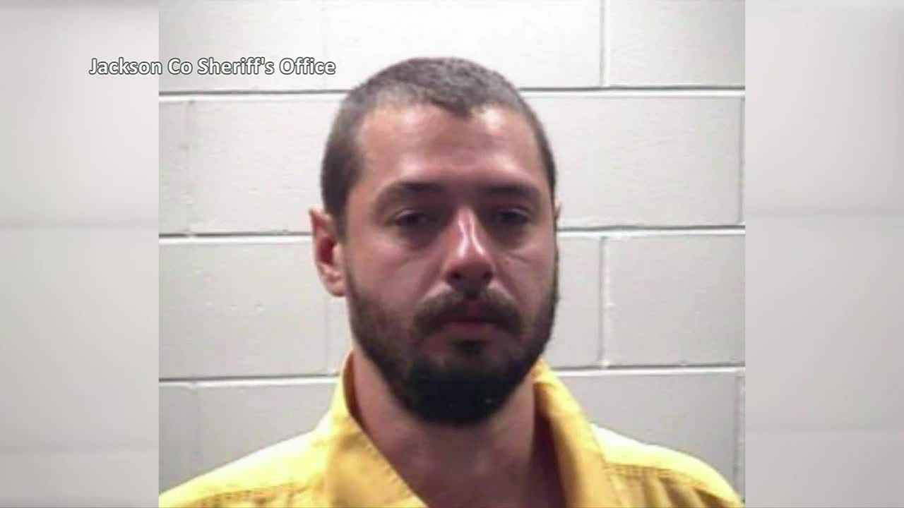 BREAKING NEWS: Vancleave murder suspect now in custody - YouTube