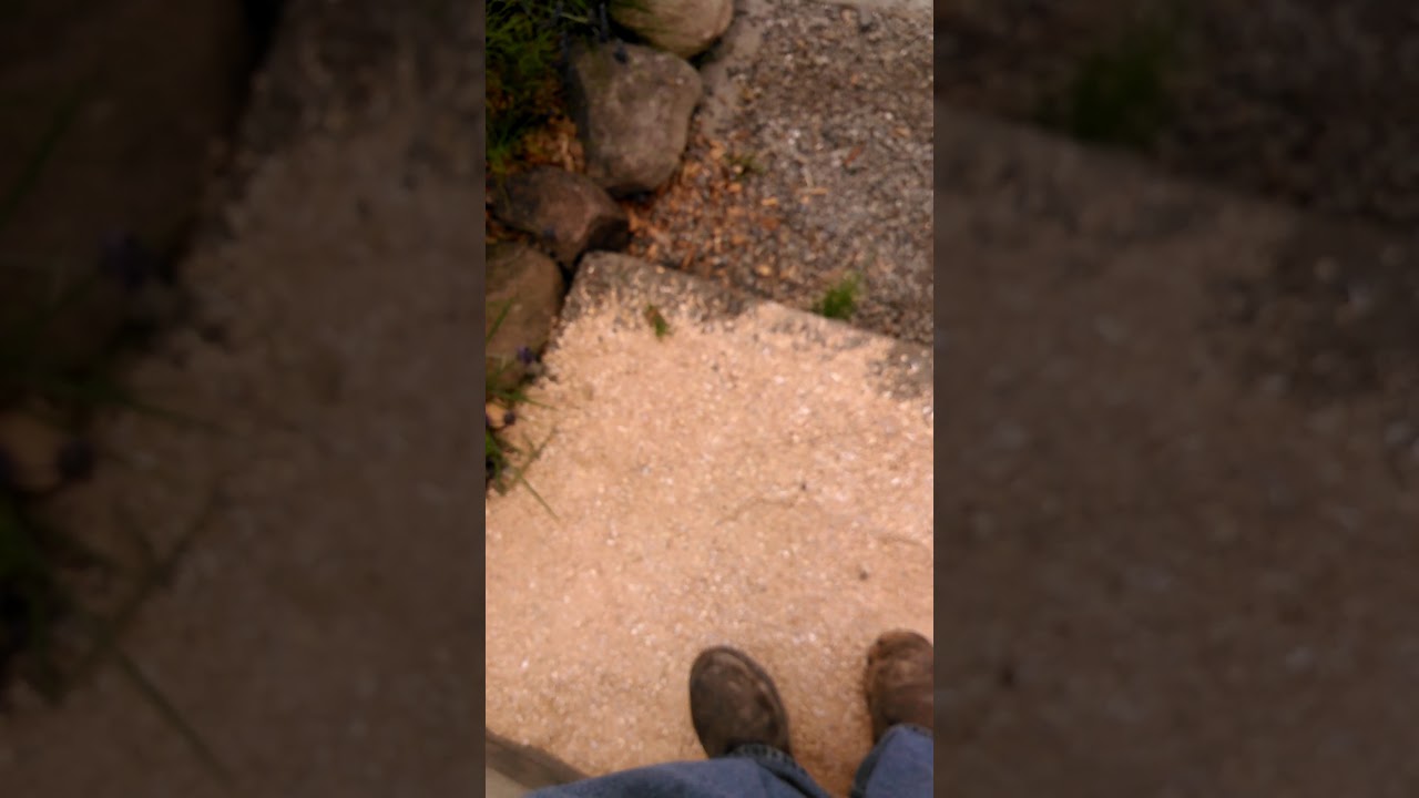 Path fines vs. Pea gravel - YouTube