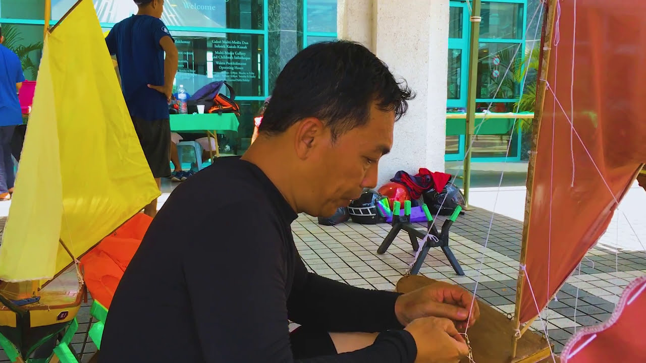 SARAWAK STATE LIBRARY KUCHING. - YouTube