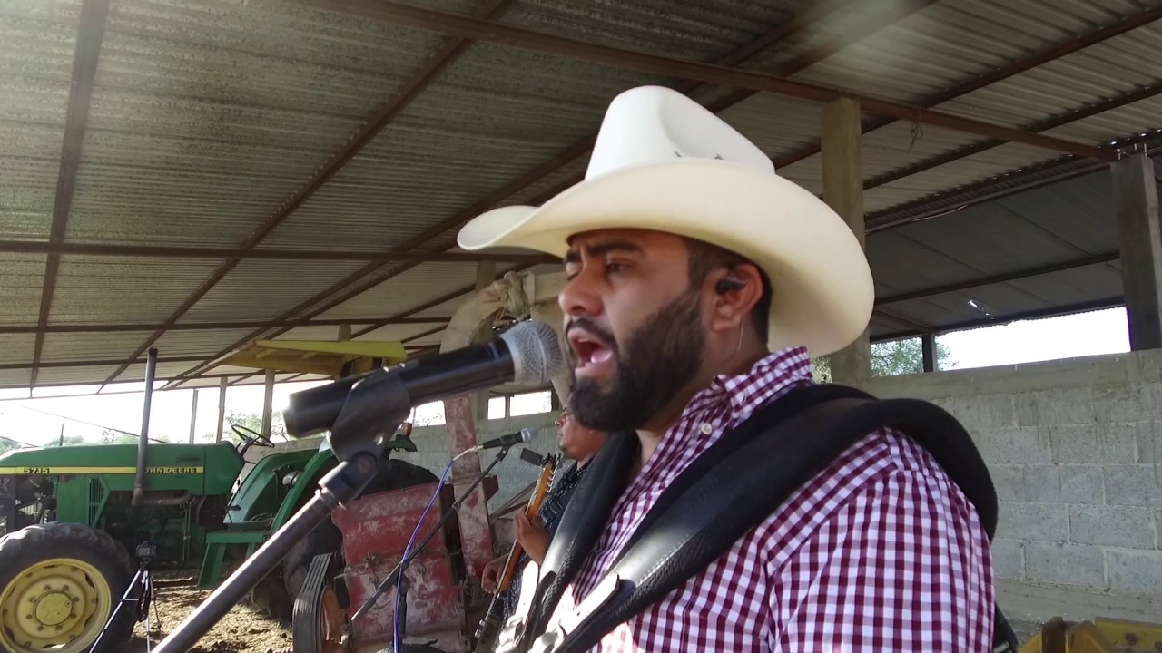 Everardo Rubio y su Grupo la Consigna - El día que Puedas (En Vivo ...