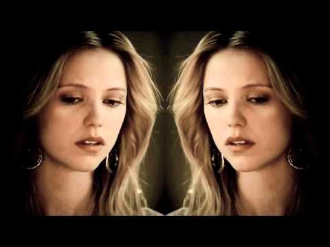 Freya Mikaelson | Human