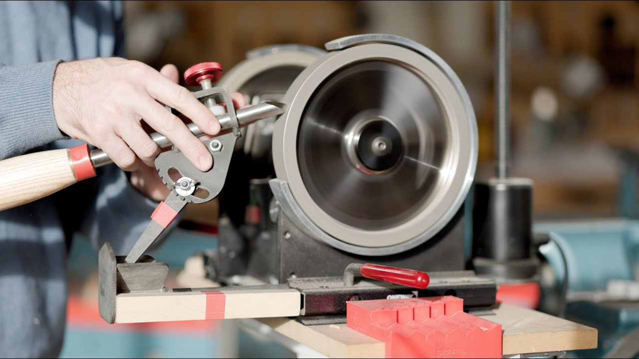 Glenn Lucas Tips for woodturners maintaining the Oneway Wolverine ...