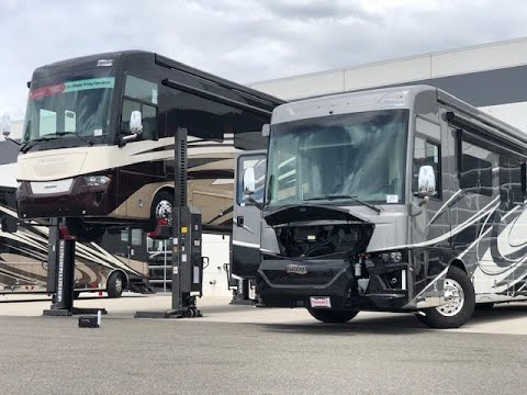 Underneath a Freightliner Custom Chassis - YouTube