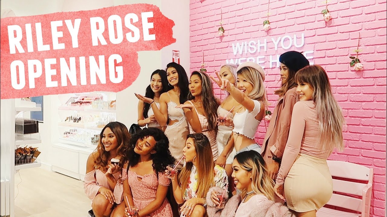 WEEKLY VLOG: RILEY ROSE OPENING + HAUL || FarinaVlogs - YouTube