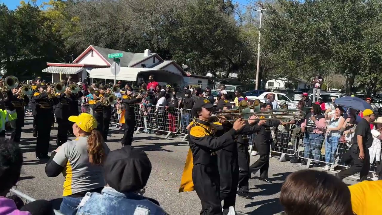 Howard W Blake High School Marching Band (Marching Yellowjackets) - YouTube