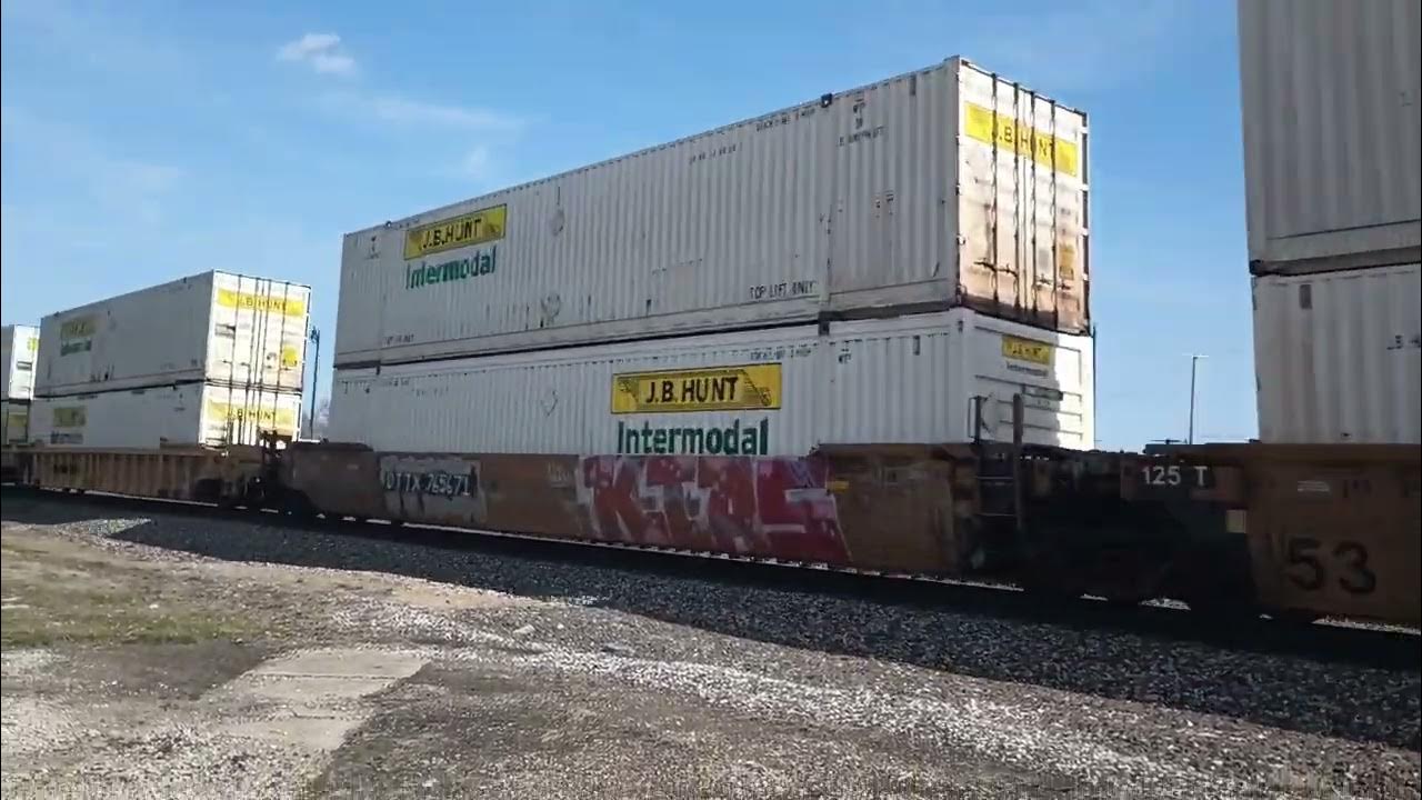 BNSF 7678 with a Dash 9 Rear End DPU - YouTube