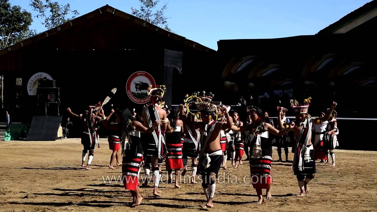 Beating the drum : Zeliang tribe folk dance - YouTube