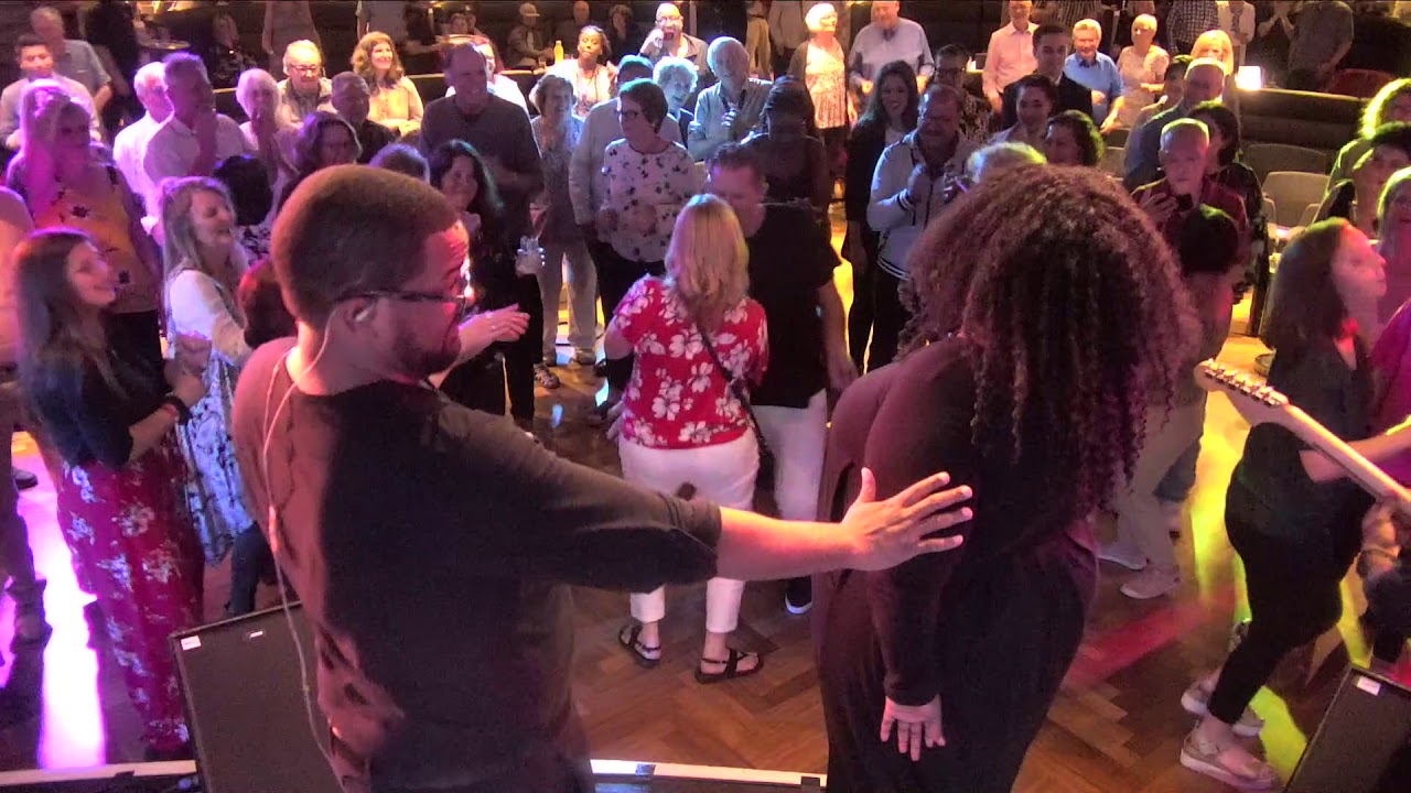 B.B King All Star Band feat. Steven ''Spud'' Howard & Charisse Mackey ...