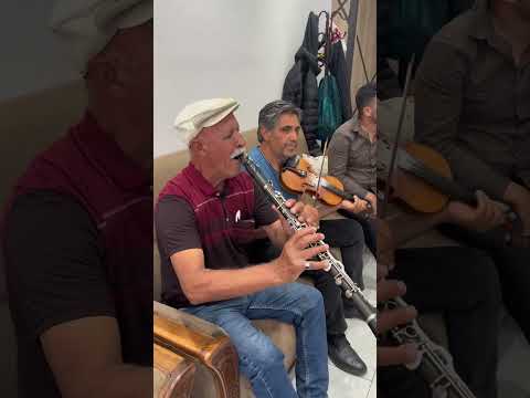 Bozyazılı Bahti & Klarnetçi Şevket Dayı - İki keklik seke seke 