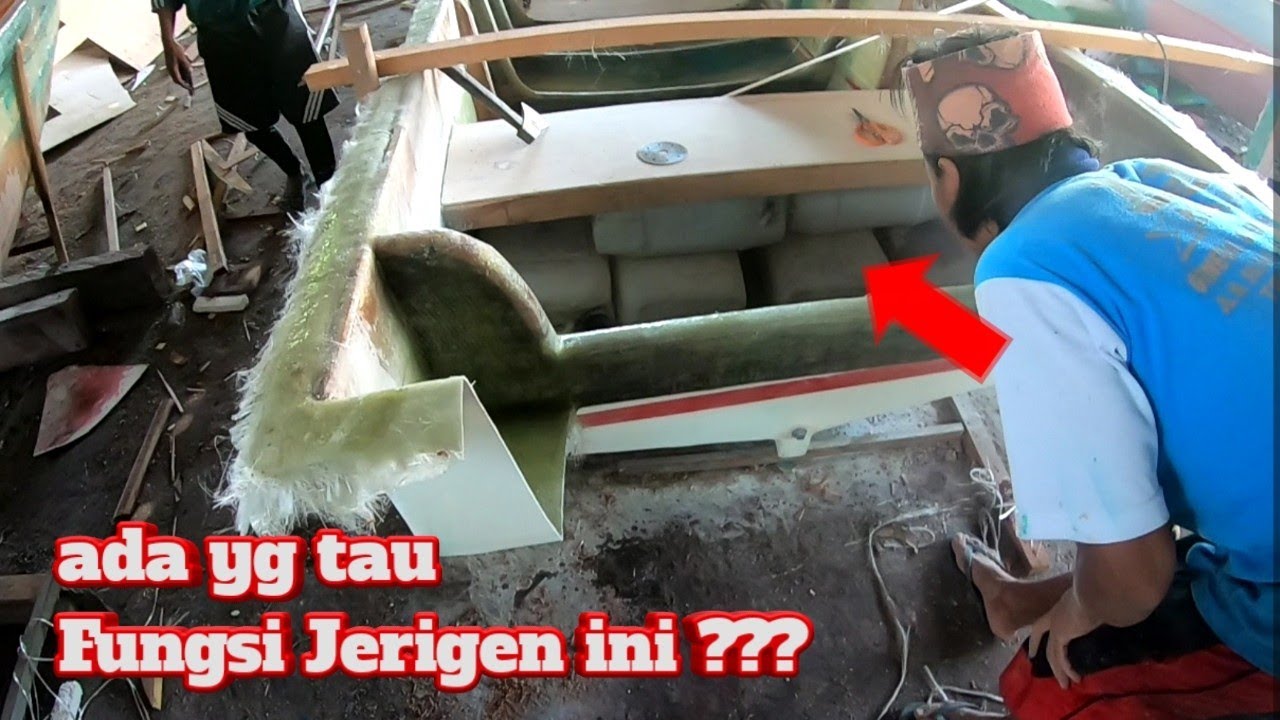 Proses Pembuatan Kapal Perahu Mancing Full Fiberglass Part 4 - YouTube