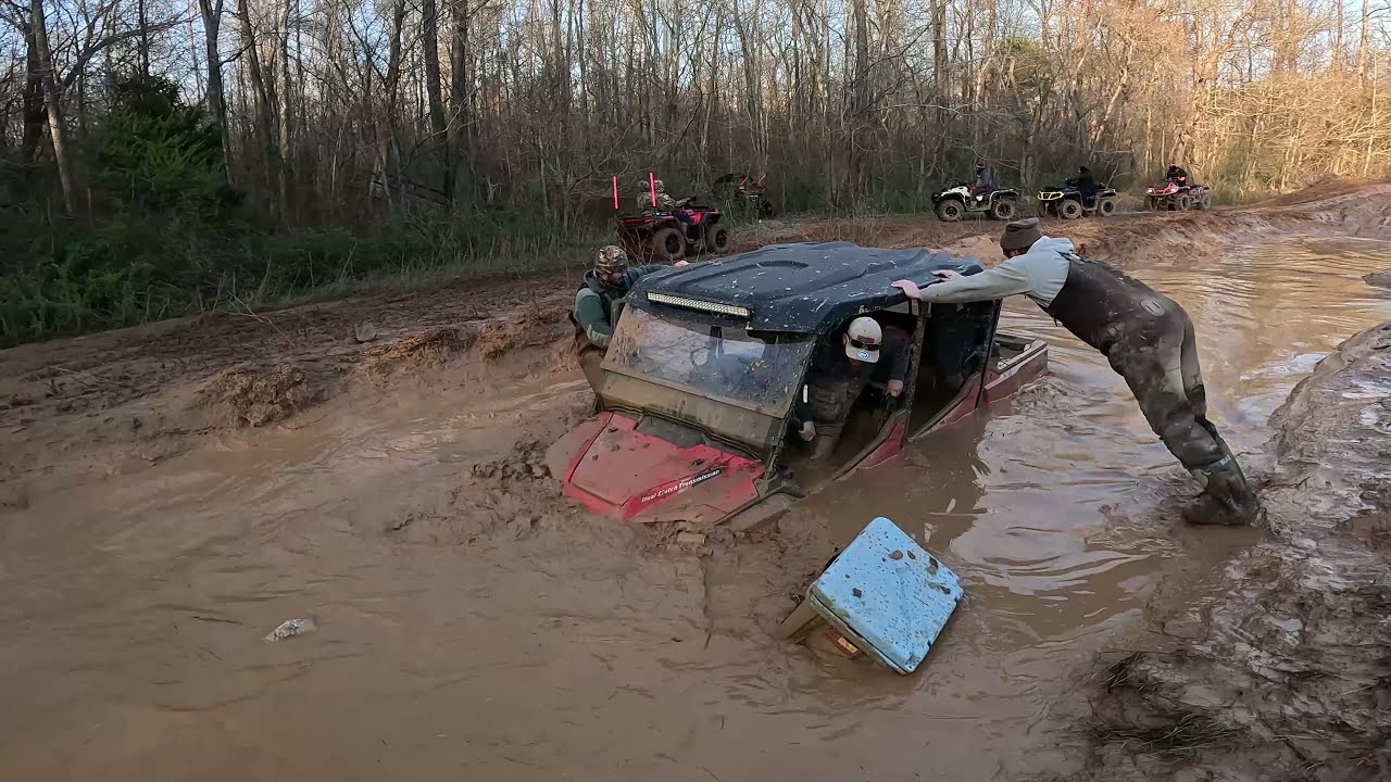 INSANE MUDDING @The Mason Ranch!!! - YouTube