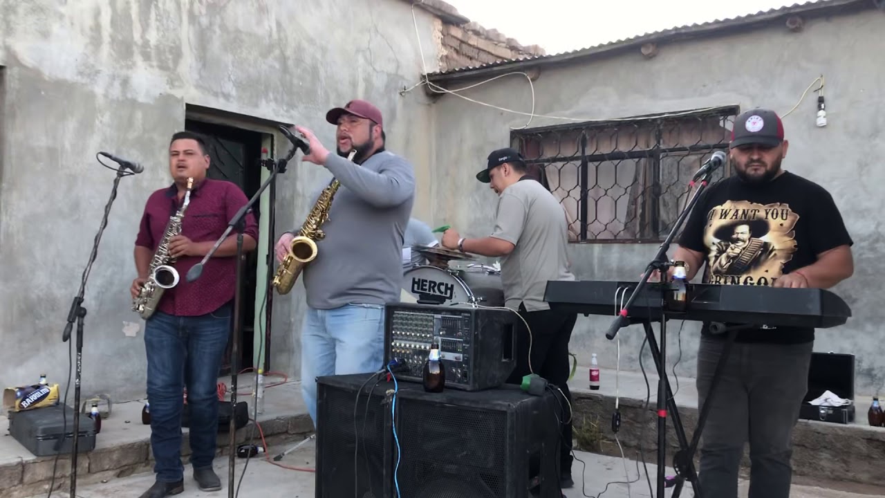 Grupo Ex-kavador versión tamborazo. Corrido de Macario Leyva - YouTube