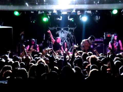 Danzig w/Doyle "Skulls" @The Garage 17/06/2013 Intimate club show 25th ...