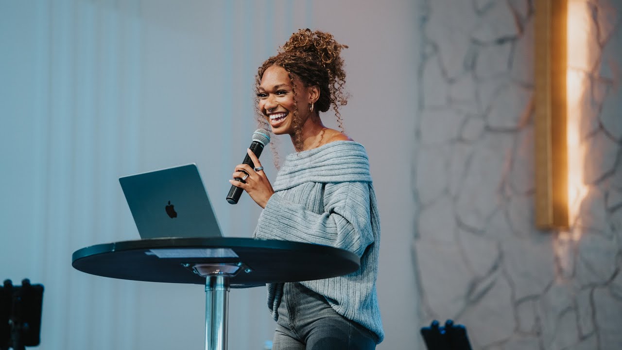 Citizens of Heaven: Rejoicing in Every Season - Kiki Edwards - YouTube
