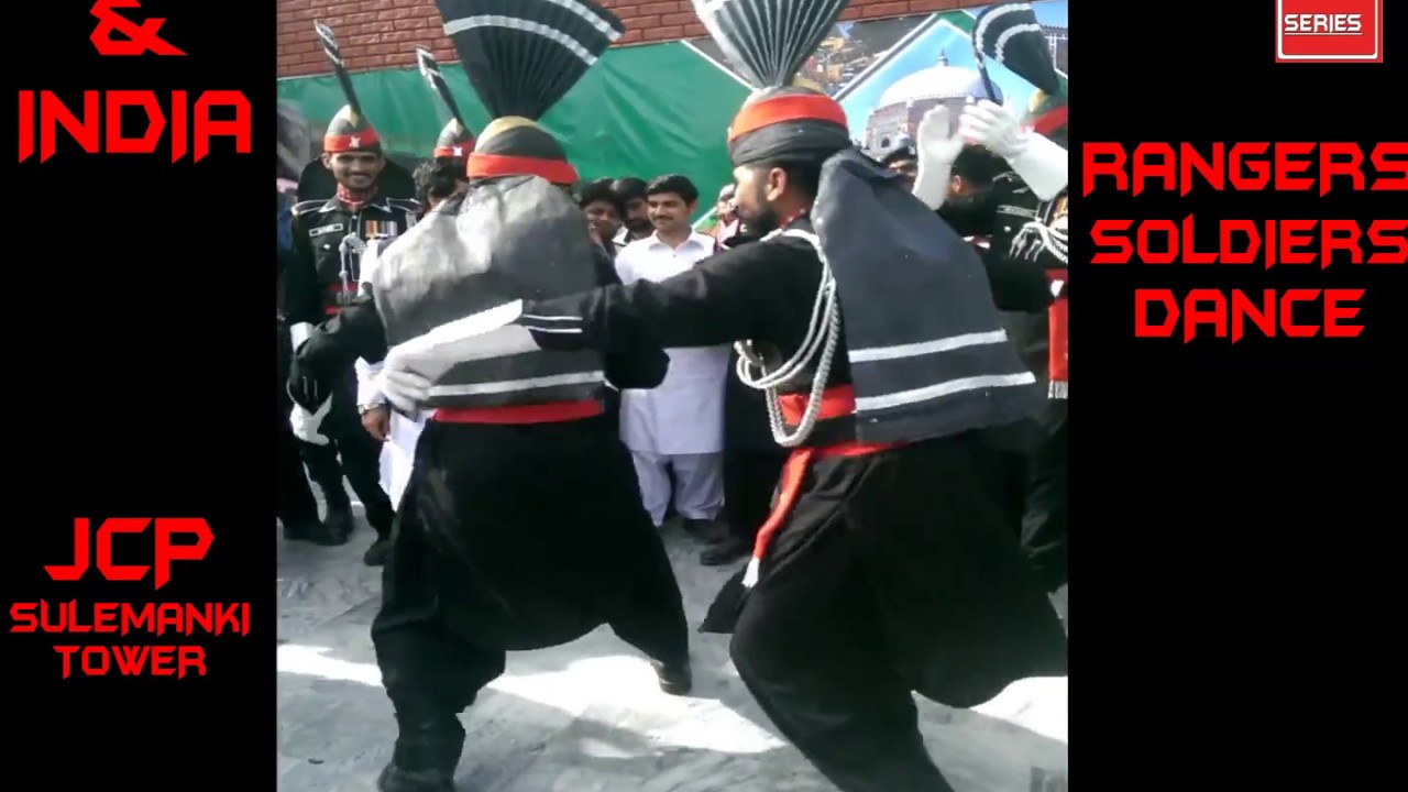 RANGER SIPAHI DANCE AT HEAD SULEMANKI BORDER ,PUNJAB,PAKISTAN... - YouTube