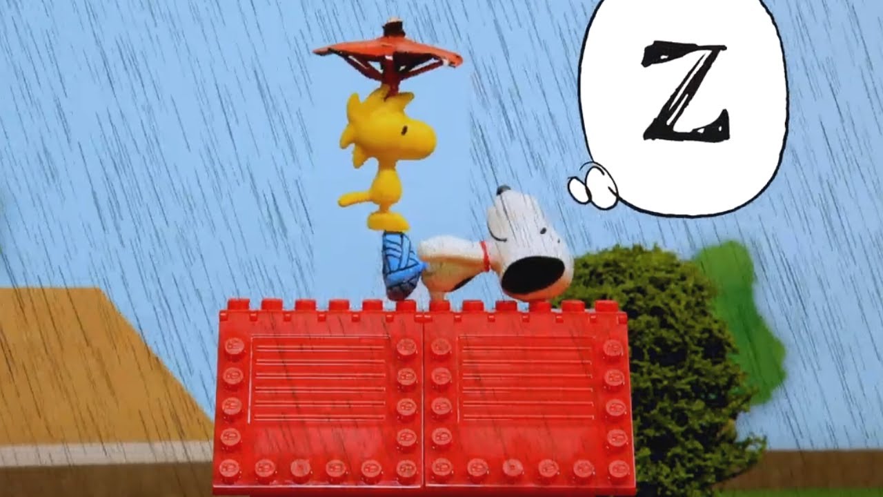 Snoopy | Snoopy Breaks A Leg | BRAND NEW Peanuts Stop Motion | Videos ...