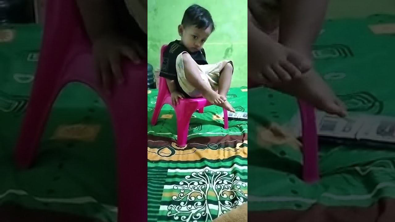 @Bocil Official @Si Bocil - Bocah Cilik azkha seneng banget kursi baru ...