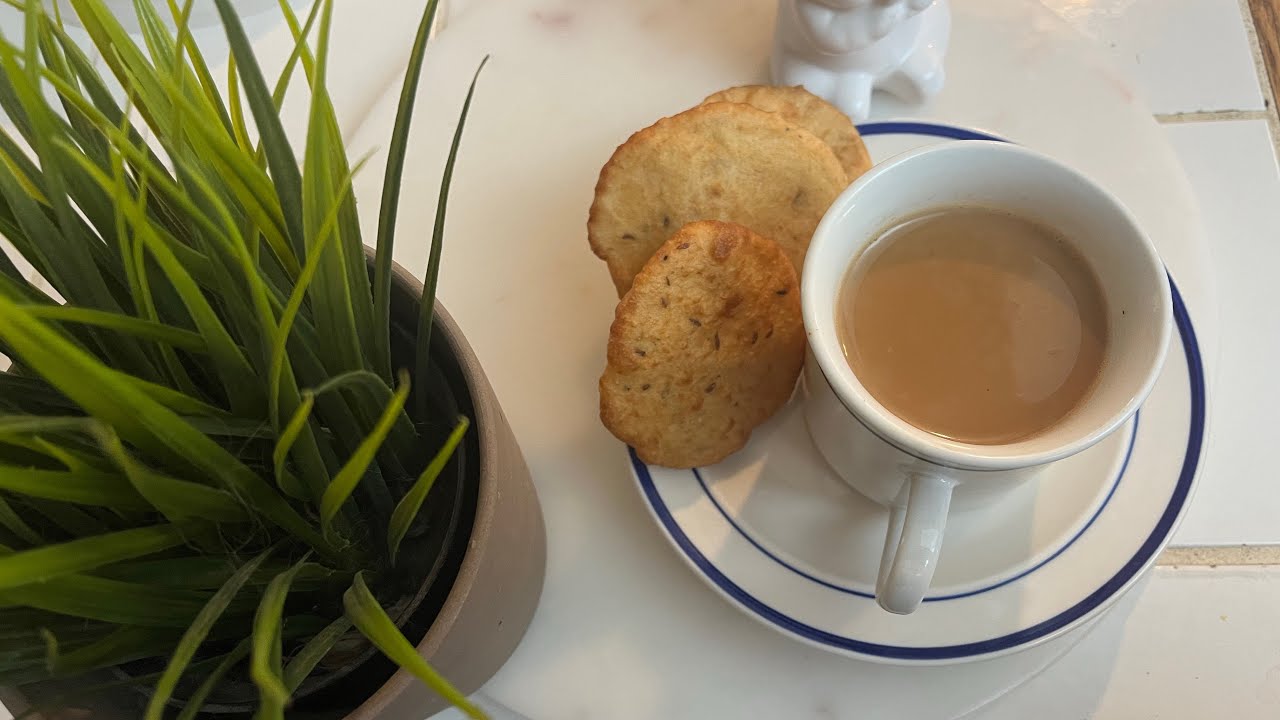 FULECHA/FULIA- Fried Puffed Bread - YouTube