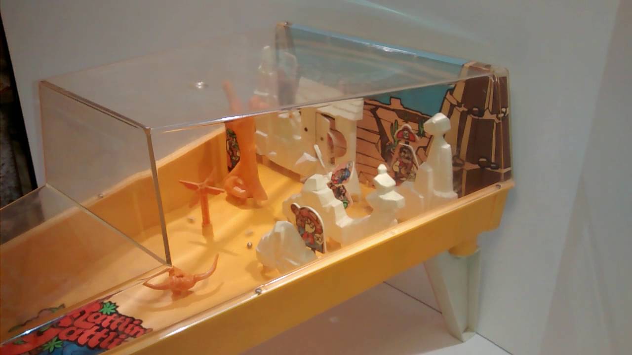 Rattlin' Gattlin' Shootin' Gallery by Marx - YouTube