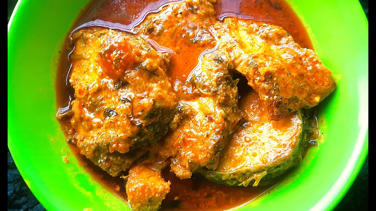 Aaj maine banaya tasty Mughlai Fish Curry - YouTube