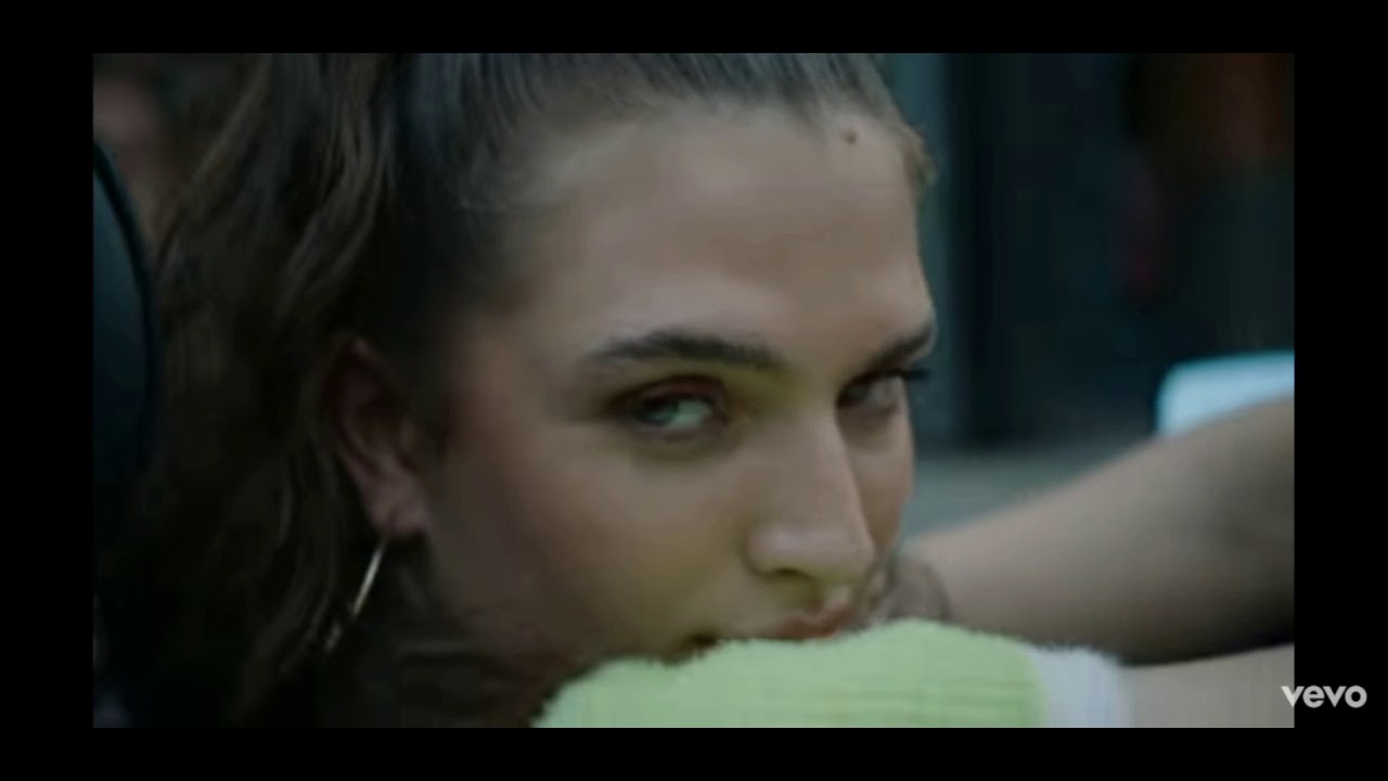 Mae Muller – So annoying 「Sub español」 - YouTube