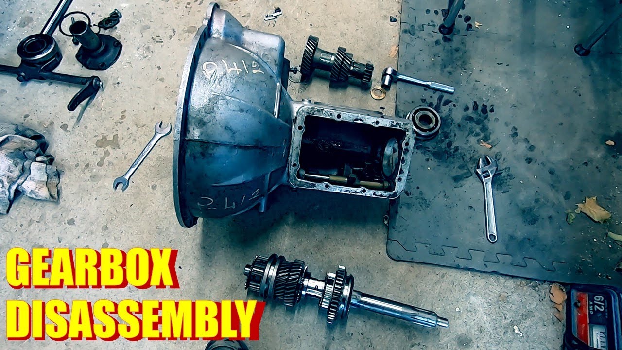 Triumph TR4 Gearbox Teardown | WEGS GARAGE - YouTube