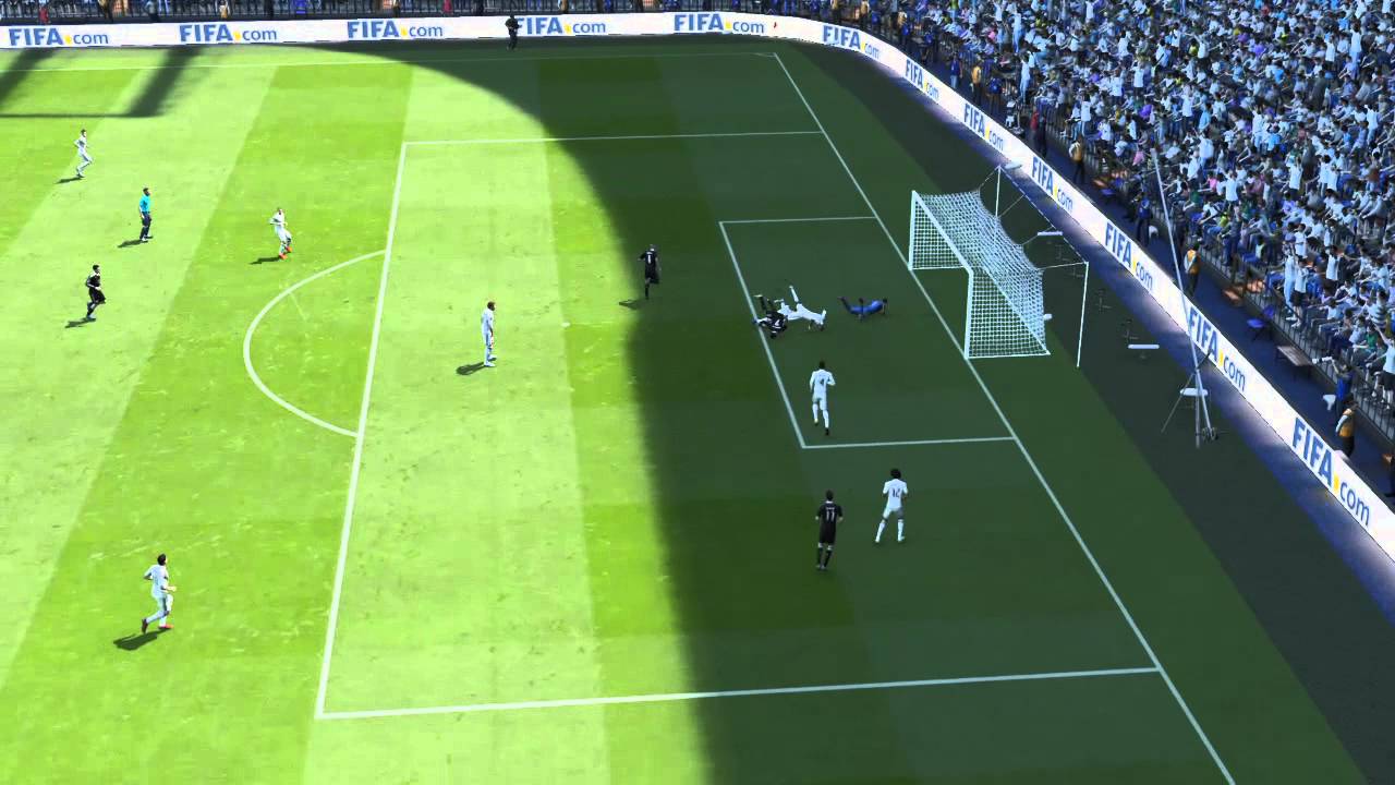 FIFA 15 Ronaldo + Isco, Double long shoot - YouTube