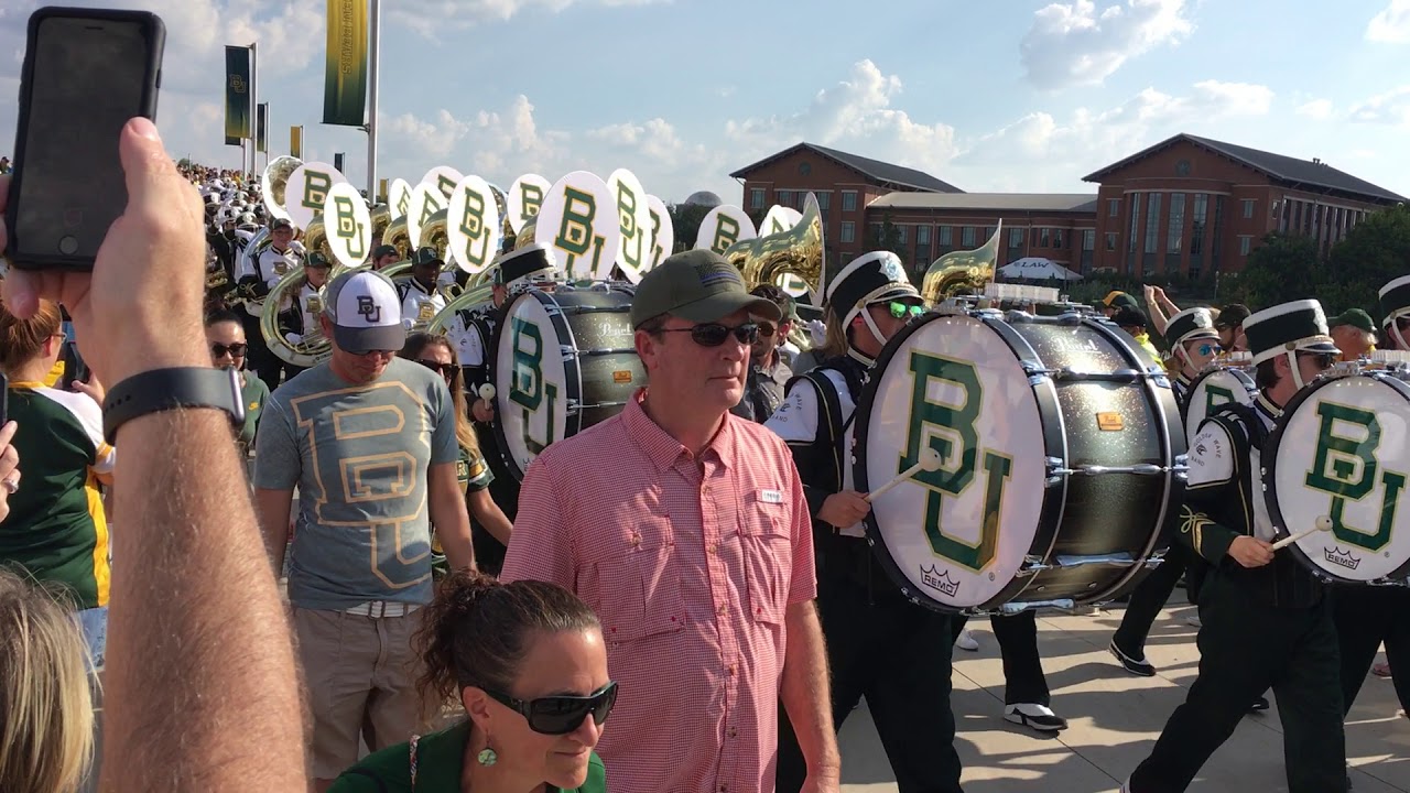 Baylor Golden Wave Band Marching Across Bridge Into McLane Stadium 2017 ...