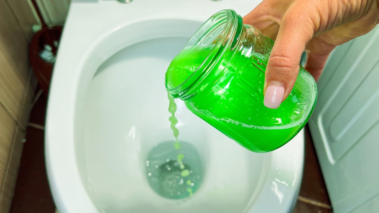 How to clean the toilet from limescale and urinary stones? 😱 - YouTube