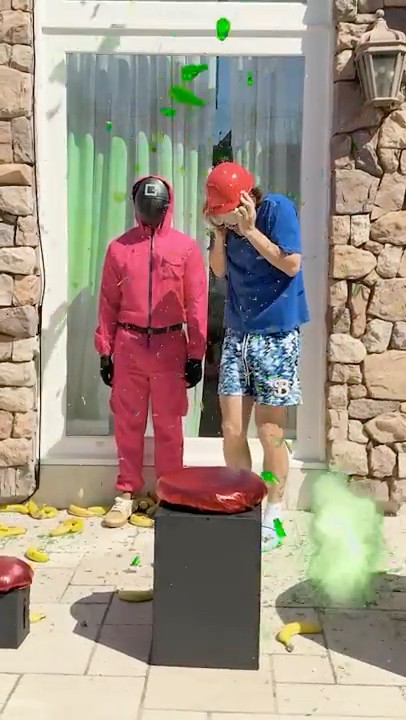 Level 1 to 100 Mystery Buttons - YouTube