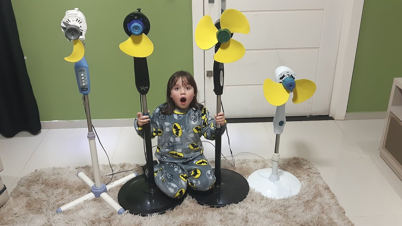 4 VENTILADOR DE COLUNA BRITÂNIA, VENTISOL, CADENSE COM HÉLICE QUEBRADA ...